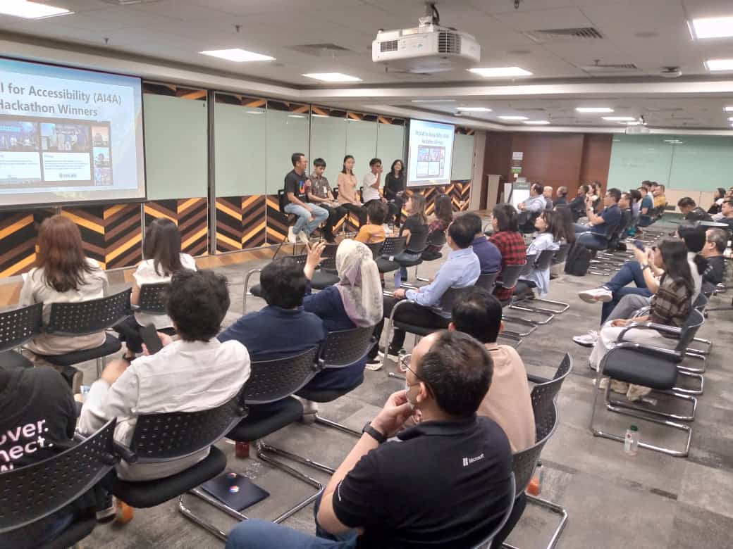 Presiden Direktur Microsoft Indonesia Apresiasi Mahasiswa FT Pemenang ...